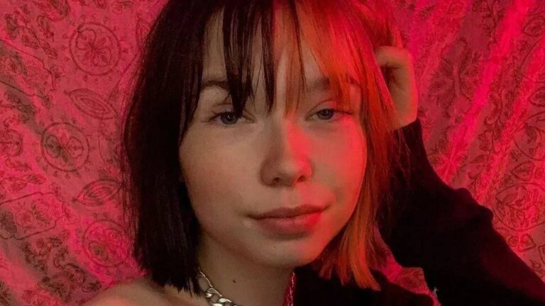 Who Is Whitney Scott Mathers? Meet Eminem's Adopted Daughter – Stagbite