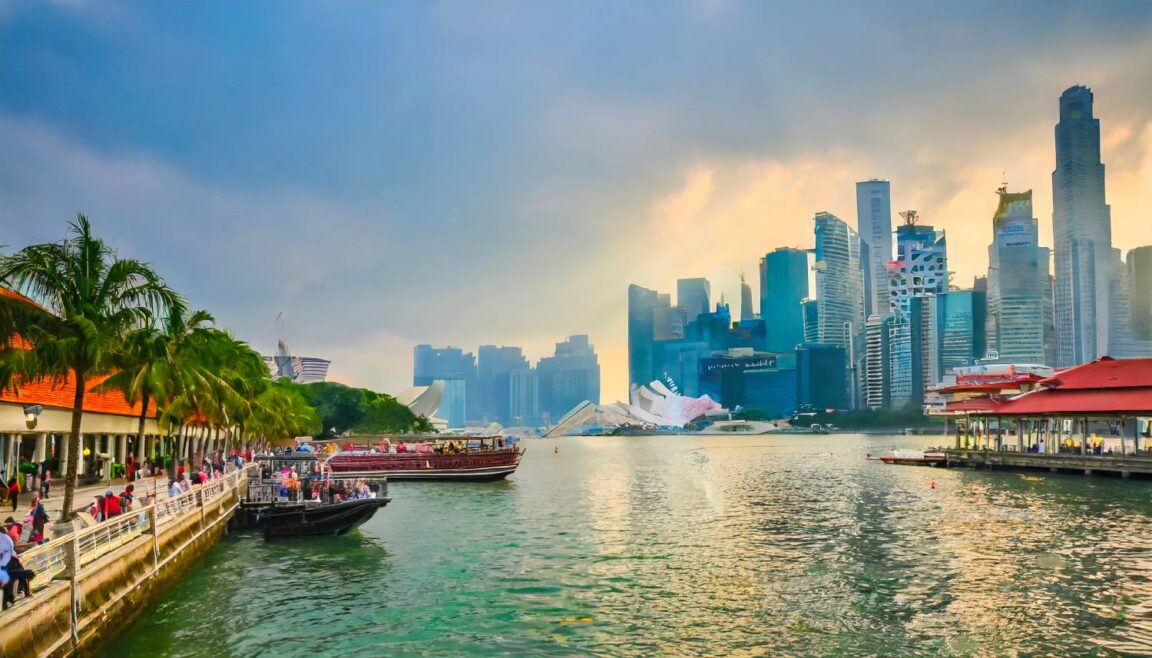 Explore Malaysia And Singapore On A Trip With Yoyo Bus And Sri Maju ...